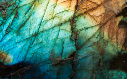 Pierre Obsidienne - Vertus et propriétés - Le guide complet